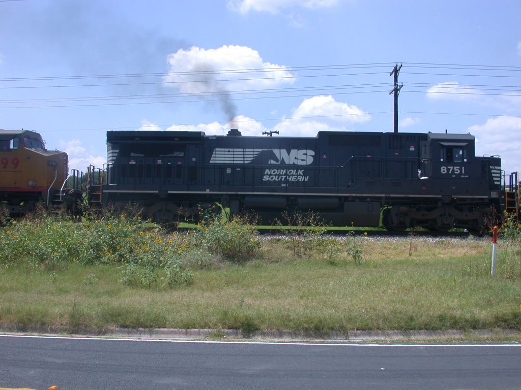 NS 8751 3Aug2004 NB in SNEED